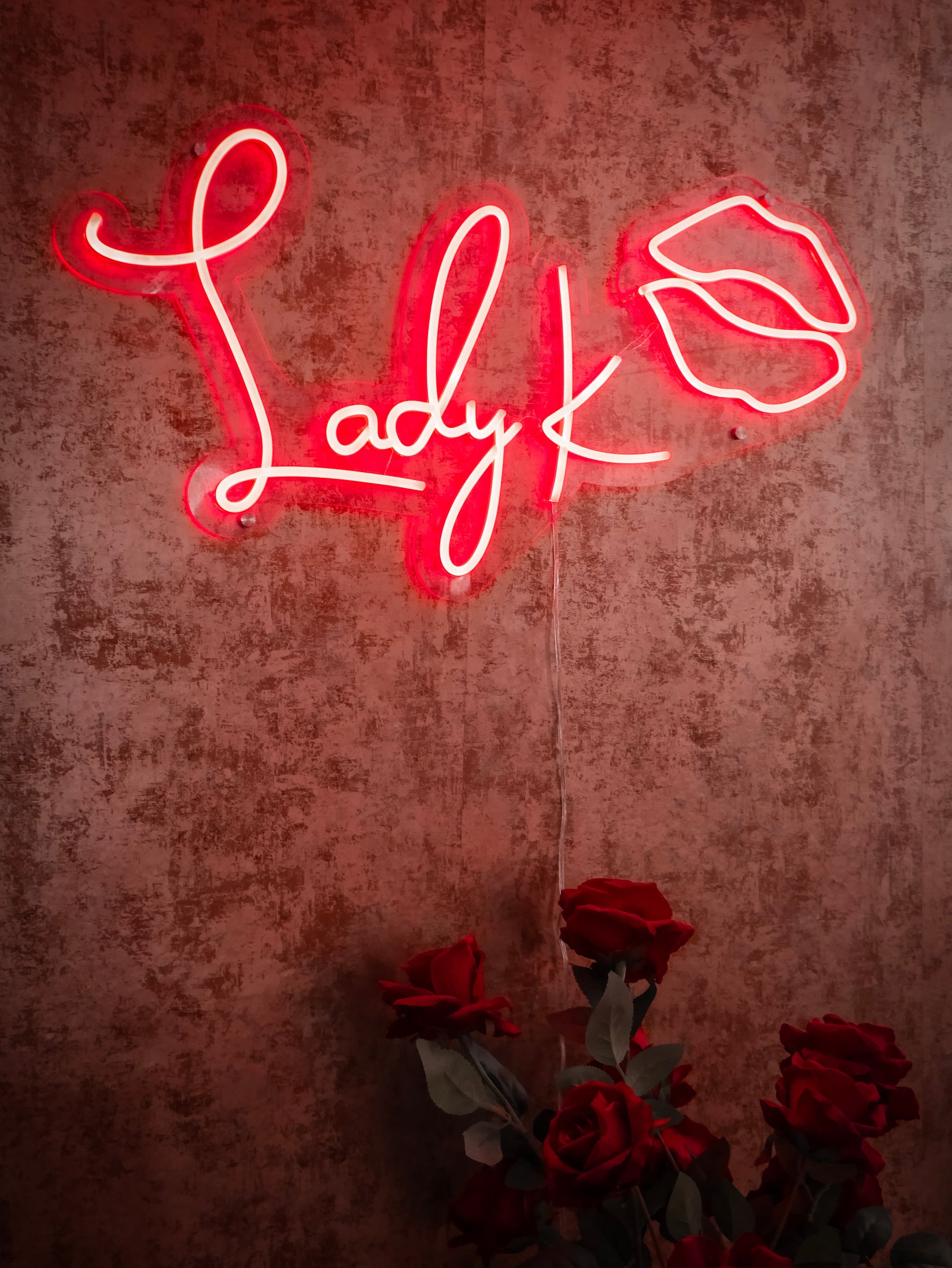 Lady Konfidential | Experience (your) Pleasure